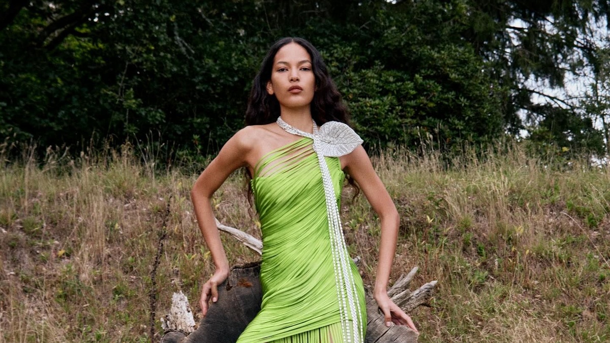 We’re wearing fringe dresses in 2026 - The Nod Mag