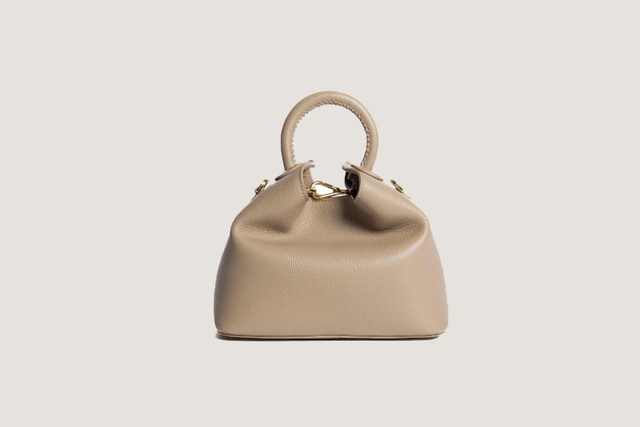 Quiet luxury handbags from low-key, affordable brands are new status ...