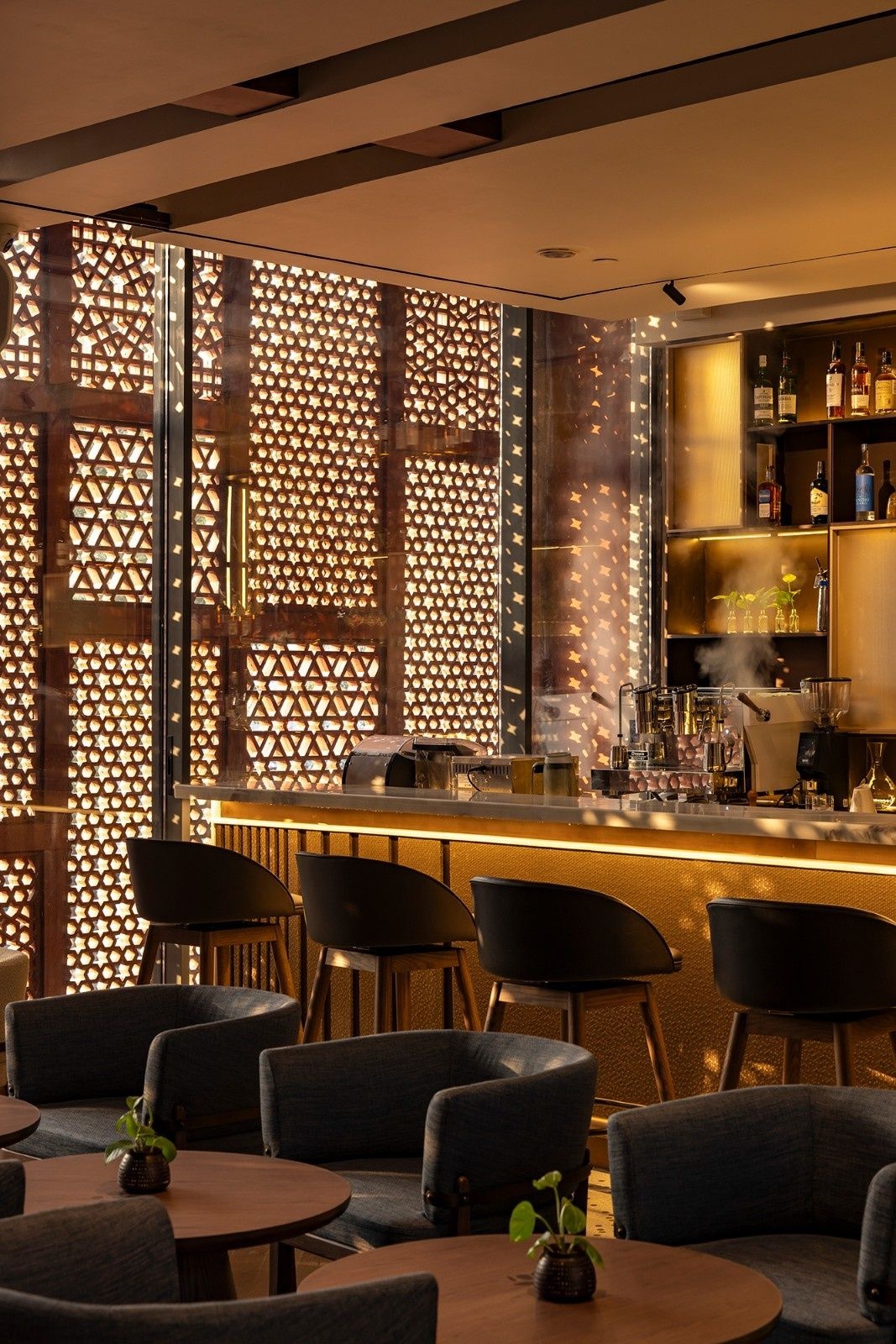After Indian Accent, Manish Mehrotra is back with a new restaurant ...