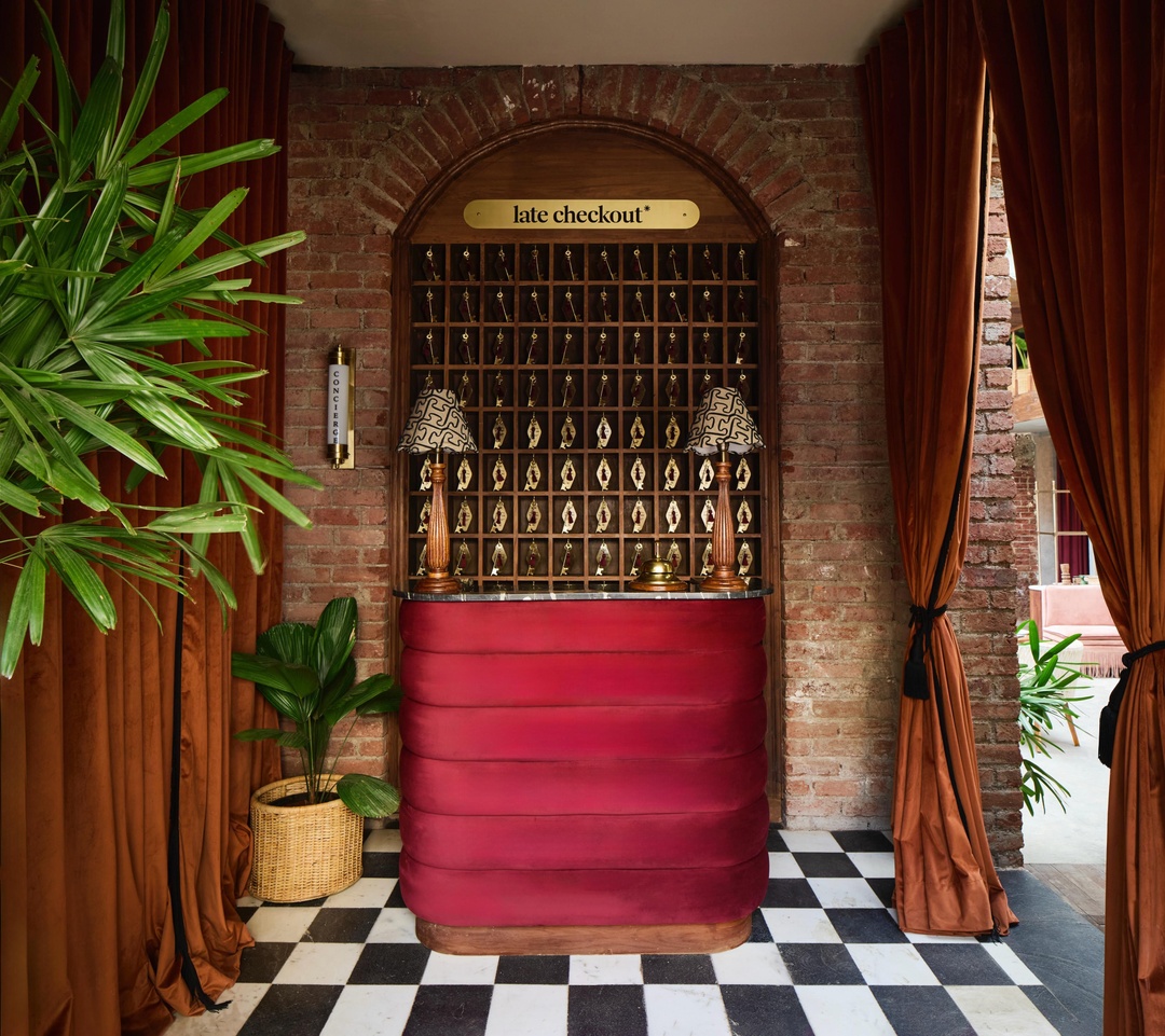 Restaurant review: Late Checkout is a new cocktail bar in Mumbai - The ...
