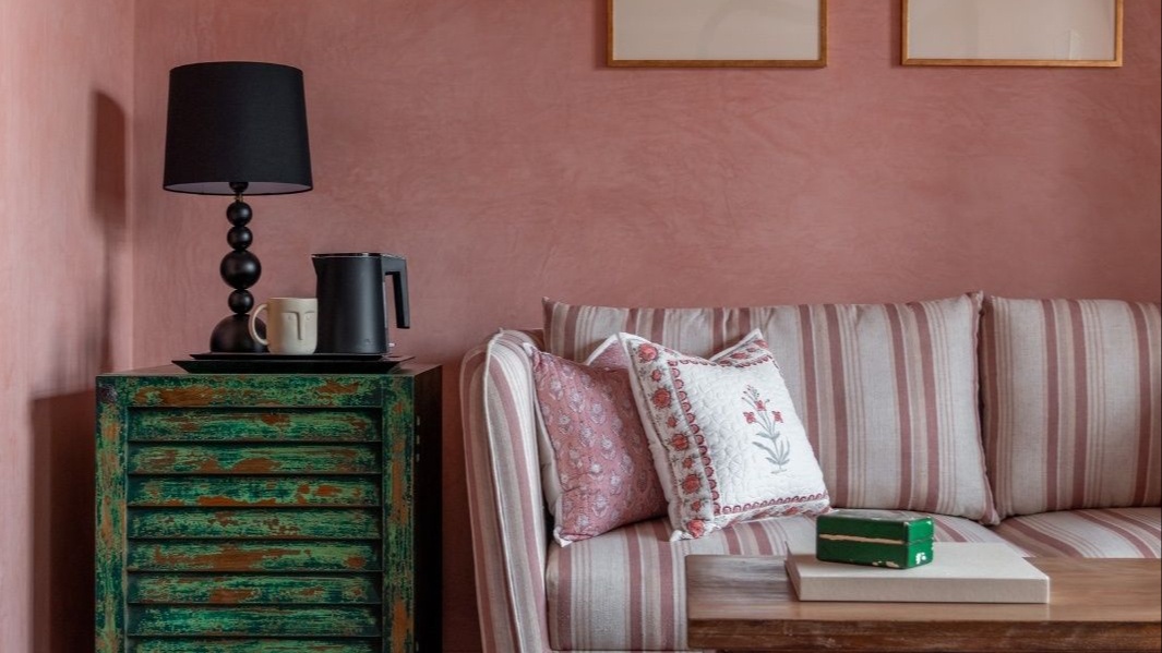 This 300-year-old building might be Jaipur’s prettiest boutique hotel ...